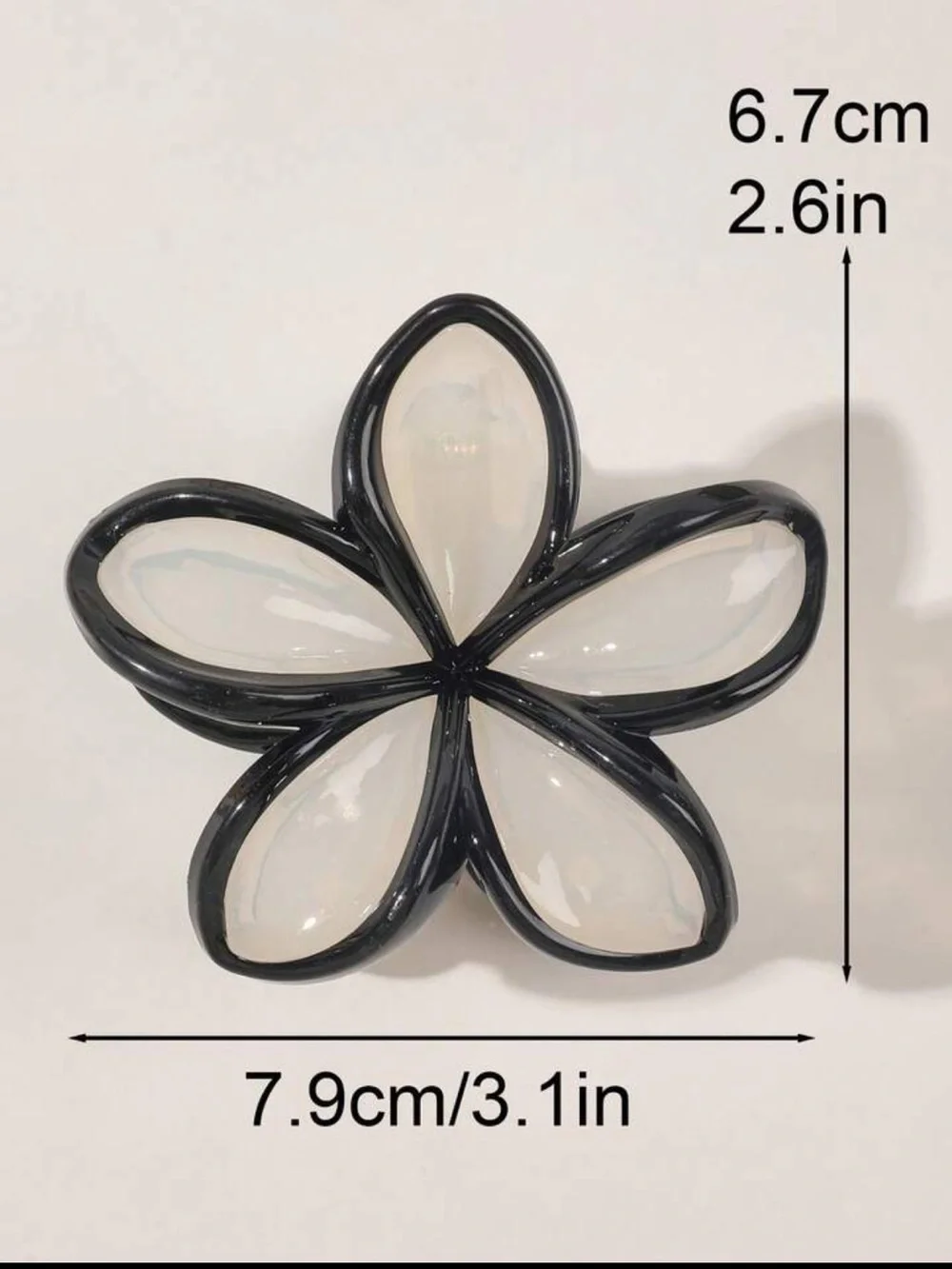 Accessories | Elegant Daisy Hair Claw | Poshmark